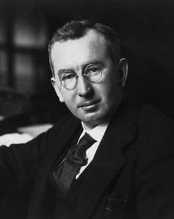 List of Famous People Born in County Kerry, Ireland - FMSPPL.com